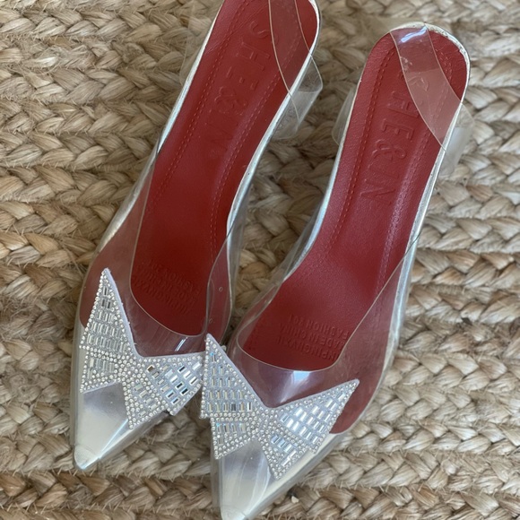 Shoes | Lux Style Faux Crystal Bejeweled Butterfly Broach Pointed ...